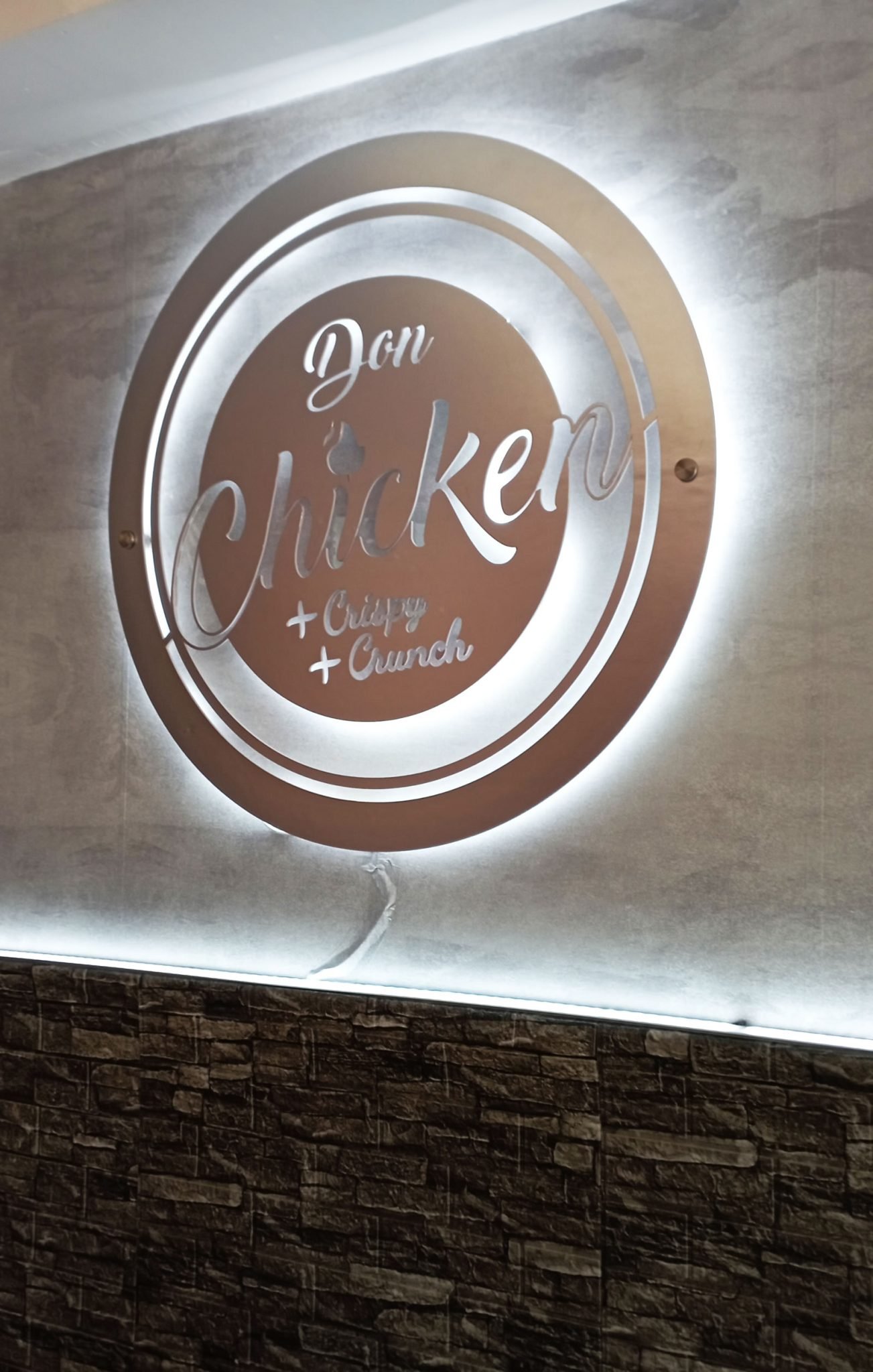 Letreros luminosos redondos (SKU:0611) - Padilla Publicidad